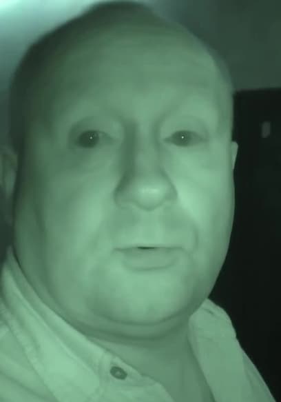 Watch Ghost Dimension Flying Solo S03:E01 - Haunted Escape Room at ...