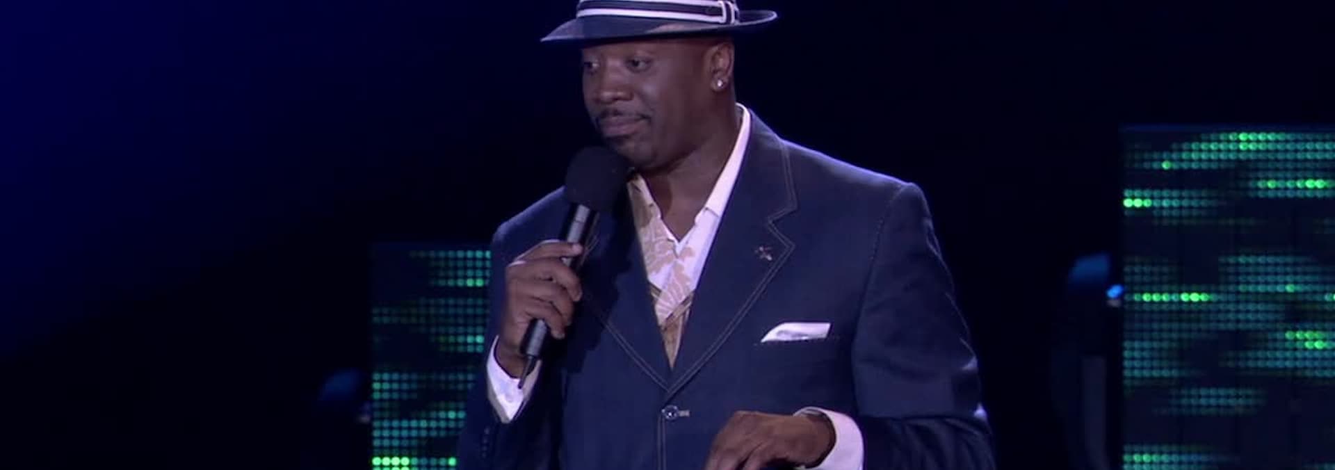 Watch Martin Lawrence Presents: First Amendment Standup S04:E10 - Featuring Courtney Gee, Mark ...