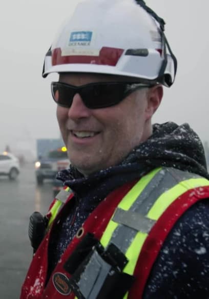 Watch East Harbour Heroes S01:E04 - Red Fish, Blue Fish - Free TV Shows ...