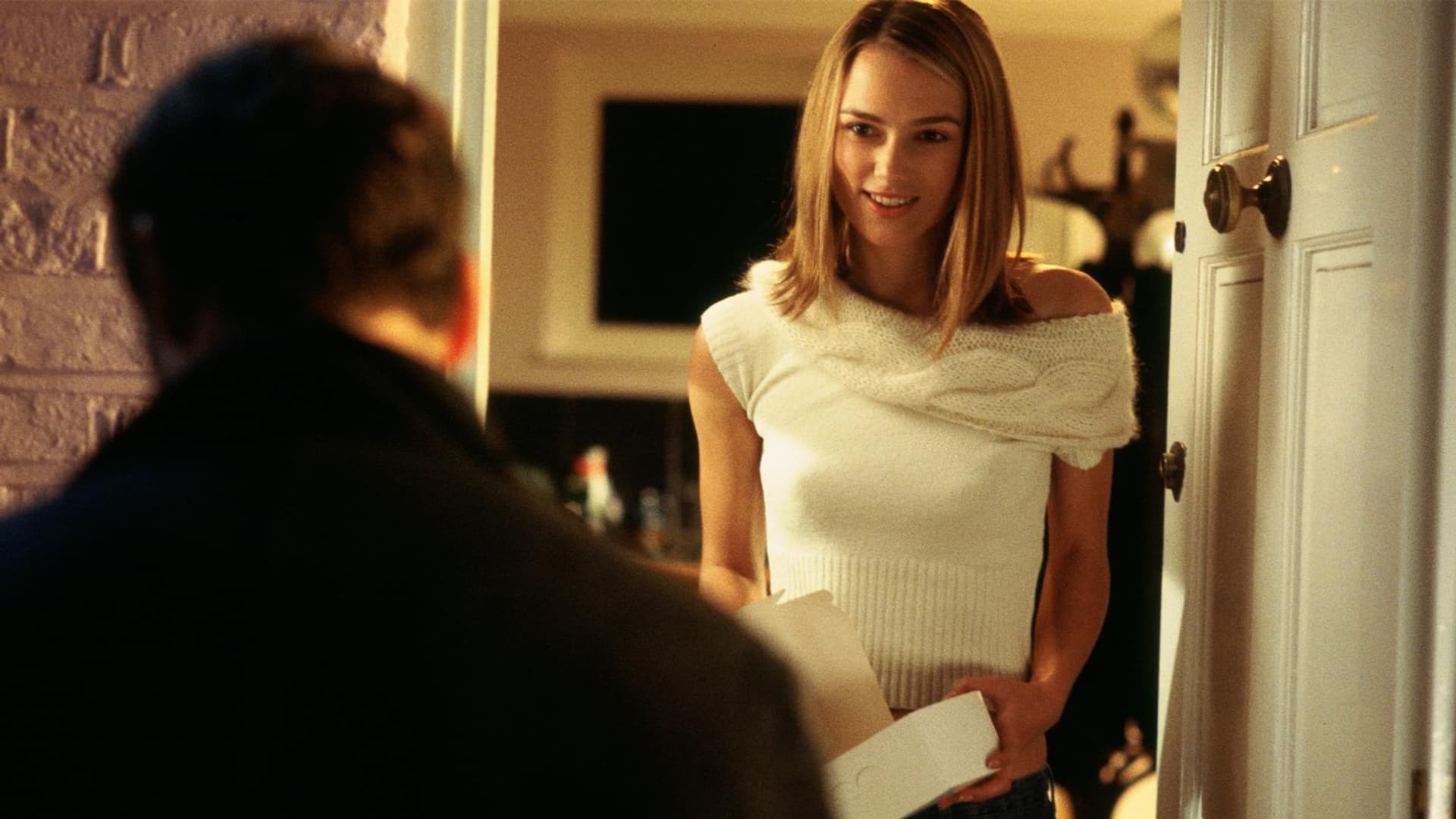 Watch Love Actually (2003) - Free Movies | Tubi