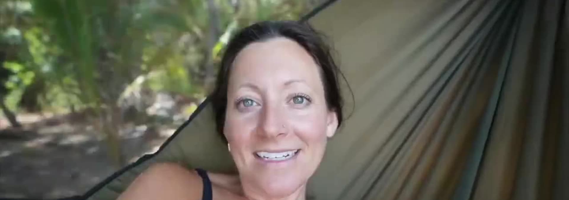 Watch Kara and Nate S02:E16 - Learning to Survive on a Deserted Island ...