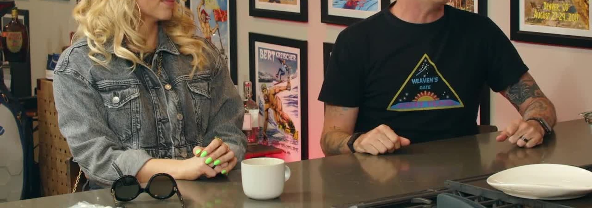 Watch Something's Burning S01:E04 - Steve-O & Annie Lederman - Free TV ...