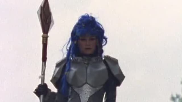 Watch Power Rangers in Space S06:E26 - The Secret of the Locket - Free ...