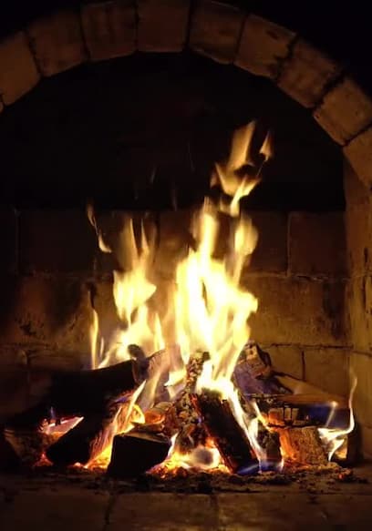 Watch Fireplace Lounge S02:E12 - Happy St. Patrick's Day Fireplace With ...