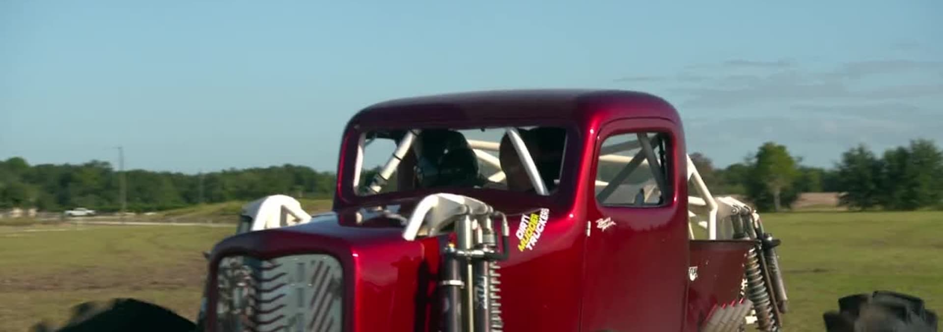 Watch Dirty Mudder Truckers S03:E05 - Running With Rivals - Free TV ...