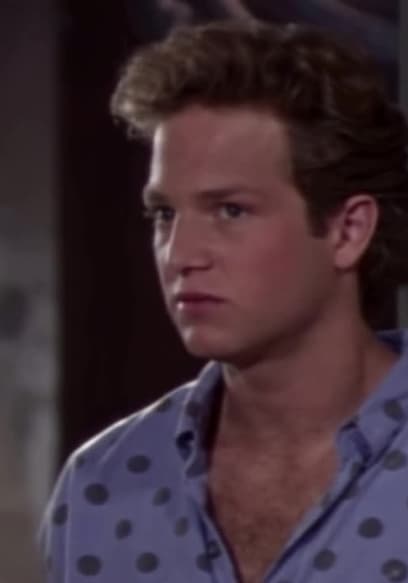 Watch Highlander S01:E05 - Free Fall - Free TV Shows | Tubi