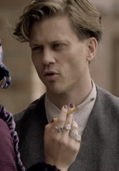 Watch Underbelly: Razor S01:E10 - The Sentimental Bloke - Free TV Shows ...