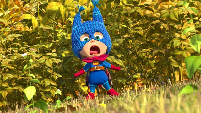 Watch Masha and the Bear S02:E05 - Self Made Hero / Once in a Year ...