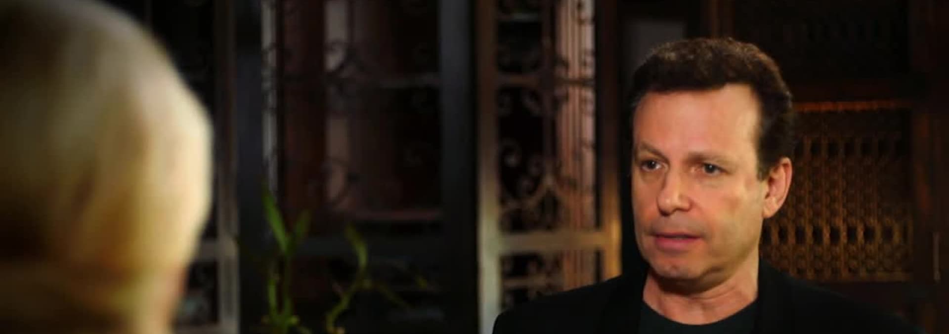 Watch Strange Inheritance S02:E19 - Hollywood Dog Fight - Free TV Shows ...