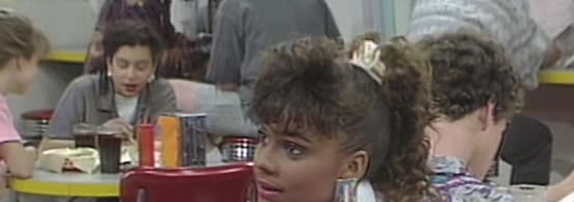 Watch Saved by the Bell S03:E12 - Running Zack - Free TV Shows | Tubi