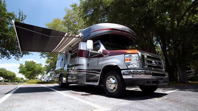 Watch Big Time RV S01:E03 - A $100,000 Dishwasher - Free TV Shows | Tubi