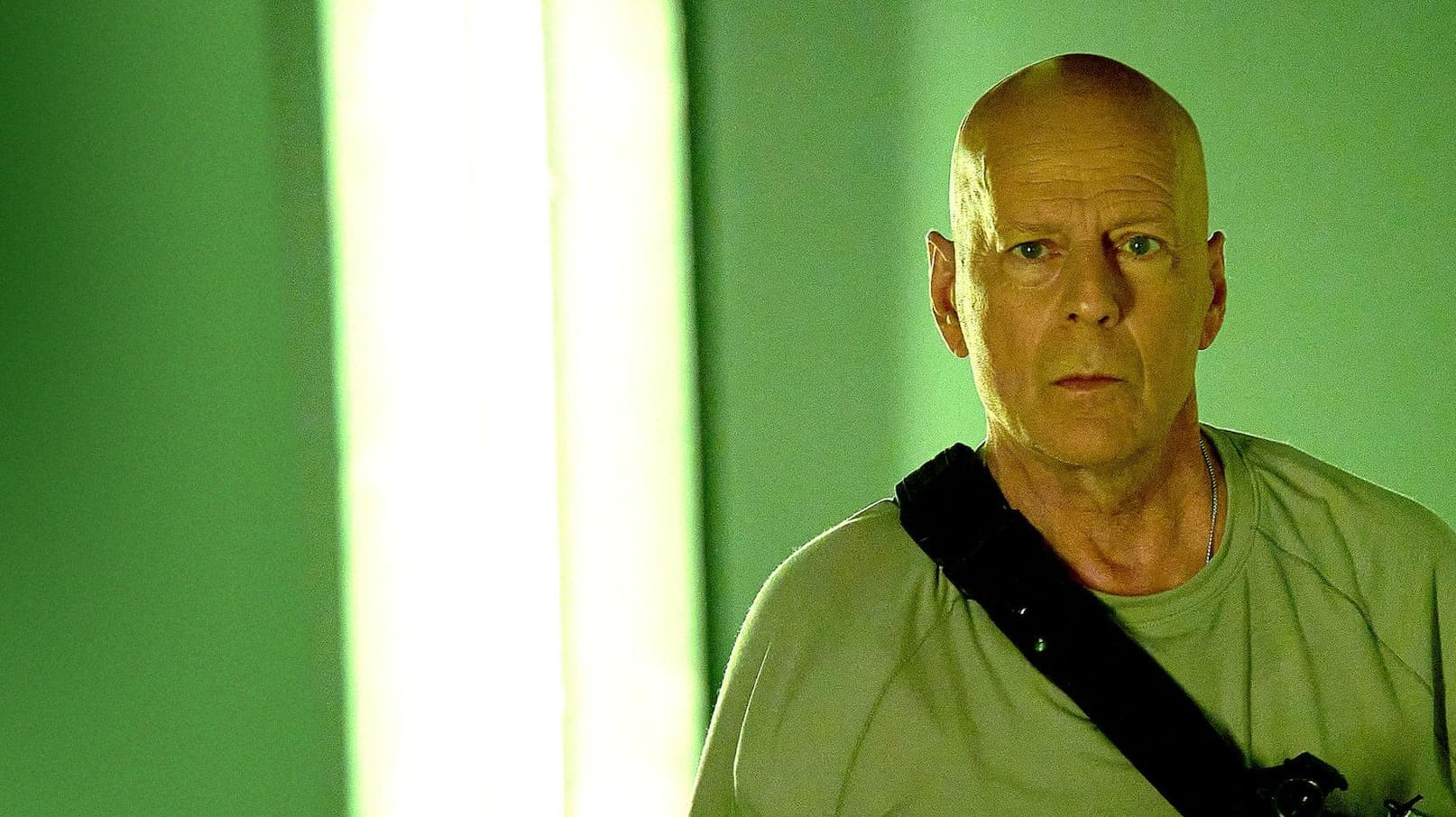 Watch Fortress: Sniper's Eye (Español) (2022) - Free Movies | Tubi