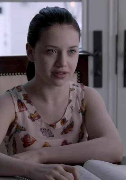 Watch Bitten S02:E03 - Hell's Teeth - Free TV Shows | Tubi