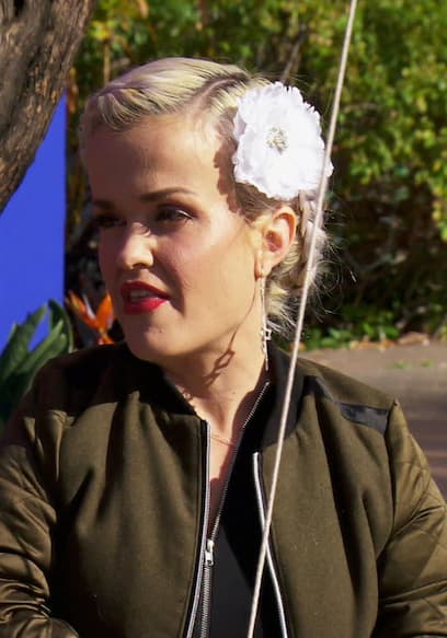 Watch Little Women: LA S07:E06 - Backstabbing Beauties - Free TV Shows ...
