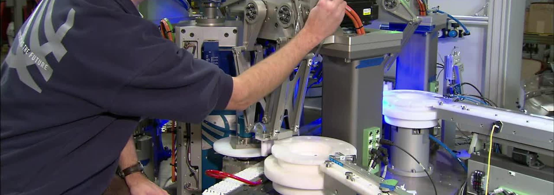 Watch How It's Made S20:E01 - CNC Assembly Machines - Free TV Shows | Tubi