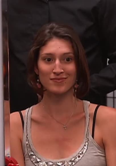 Watch Project Runway S04:E08 - En Garde! - Free TV Shows | Tubi