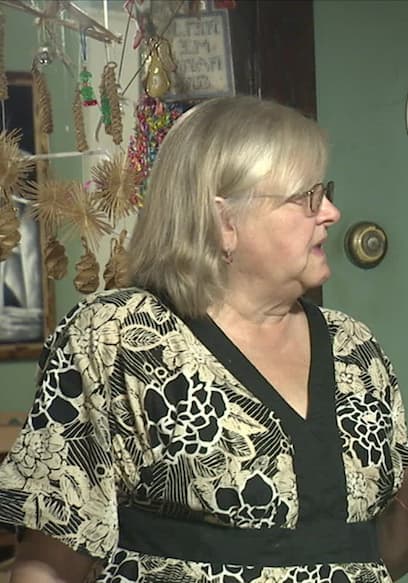 Watch Hoarders S05:E05 - Joanne/Kristy - Free TV Shows | Tubi