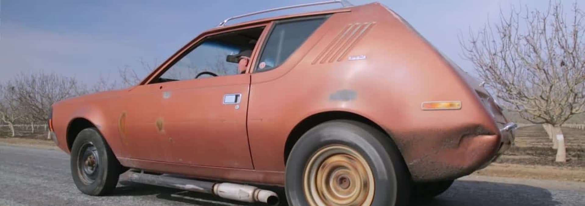 Watch Roadkill Garage S04:E03 - Farm Find '71 Satellite Rescue - Free ...