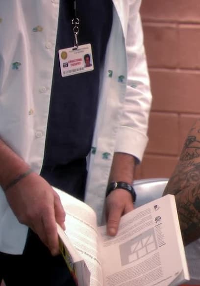 Watch Anger Management S05:E14 - Charlie Get's in Bed With Jordan and ...