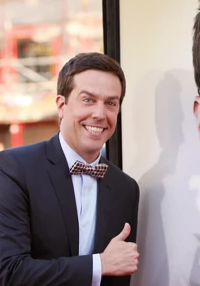 Watch Hot Ones S17:E03 - Ed Helms Needs a Mouth Medic While Eating ...