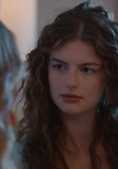 Watch Her Heart Held Hostage S01:E36 - Episode 36 - Free TV Shows | Tubi