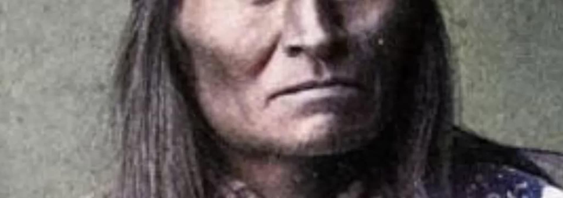 Watch Footprints of the Frontier S03:E05 - The Epic Last Stand & Brutal ...