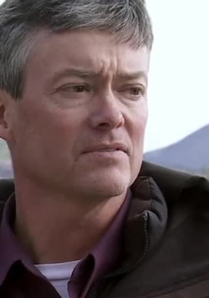 Watch Buying Alaska S04:E04 - Million Air - Free TV Shows | Tubi