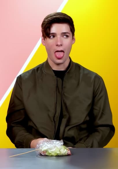 Watch People vs Food S01:E11 - Trying Thai Street Food for the First ...