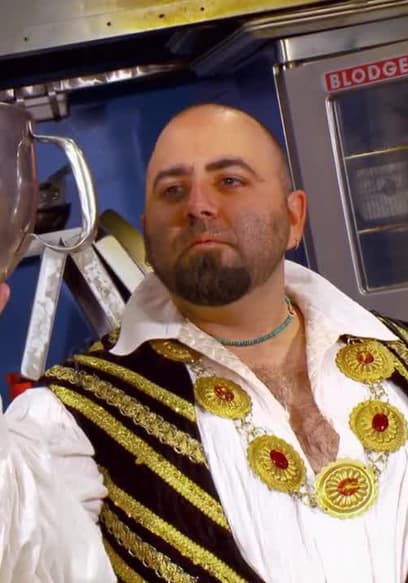 Watch Ace of Cakes S10:E07 - Duff Stuff Volume 1 - Free TV Shows | Tubi