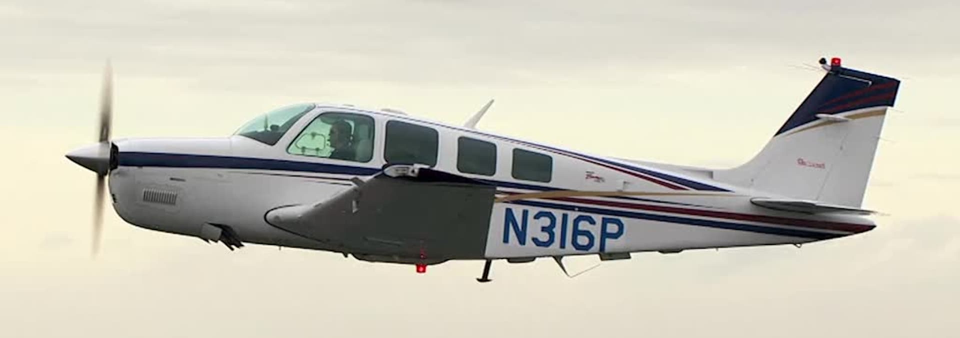 Watch Dangerous Flights S02:E08 - Ground Turbulence - Free TV Shows | Tubi