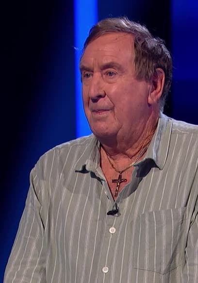 Watch The Floor S02:E11 - Everyone Is a Target - Free TV Shows | Tubi