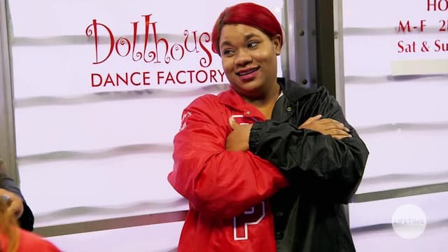 Watch Bring It S01:E01 - You Better Bring It! - Free TV Shows | Tubi