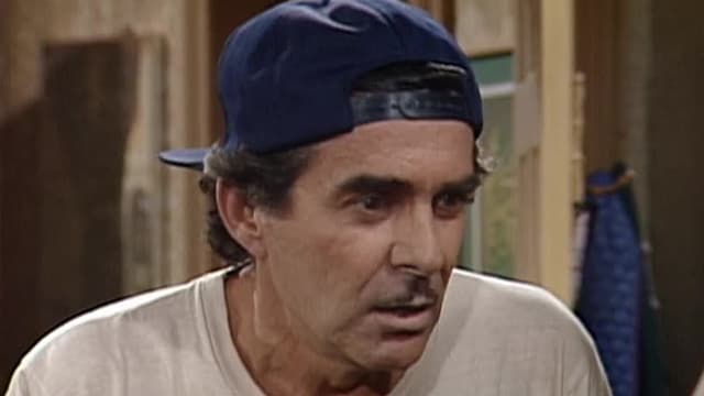 Watch One Day at a Time S08:E804 - A Perfect Wedding (Pt. 1) - Free TV Shows | Tubi