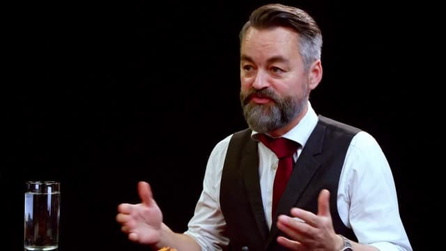 Watch Hot Ones Season 4 - Free TV Shows | Tubi