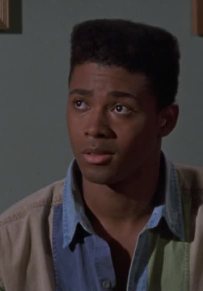 Watch In the Heat of the Night S06:E02 - A Small War: Part 2 - Free TV ...