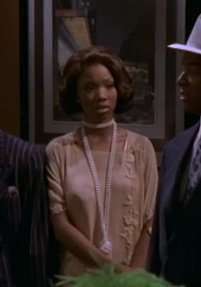 Watch Moesha S03:E06 - The Play Scene - Free TV Shows | Tubi