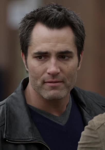 Watch Continuum S01:E07 - The Politics of Time - Free TV Shows | Tubi