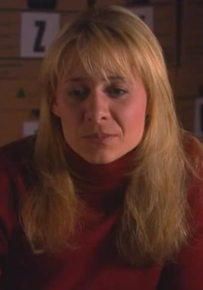 Watch Sue Thomas: F.B.Eye S01:E08 - Greed - Free TV Shows | Tubi