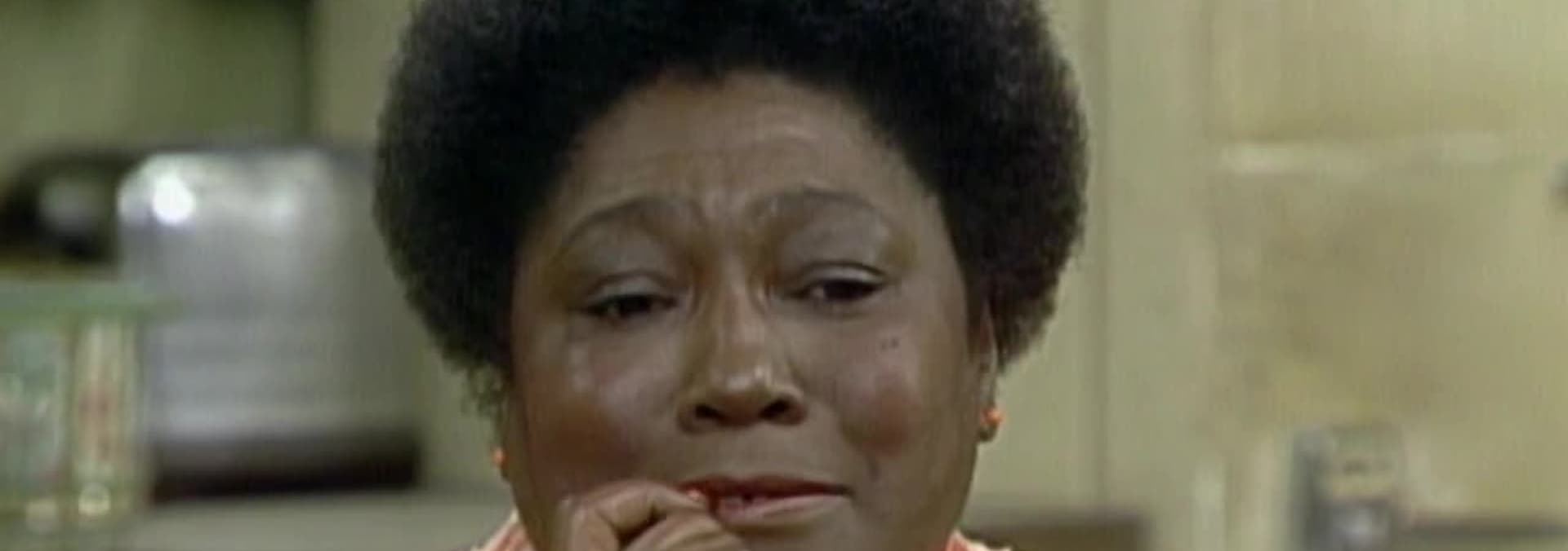 Watch Good Times S04:E22 - Love Has a Spot on Its Lung (Pt. 1) - Free ...