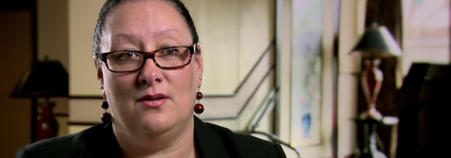 Watch The Hotel S03: E08 - Best of British - Free TV Shows | Tubi