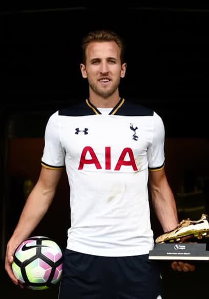 Watch National Icons S01:E06 - Rooney vs Kane - Free TV Shows | Tubi