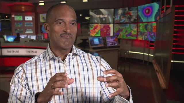 Watch Top 100 Weather Moments S01:E01 - #100-81 - Free TV Shows | Tubi