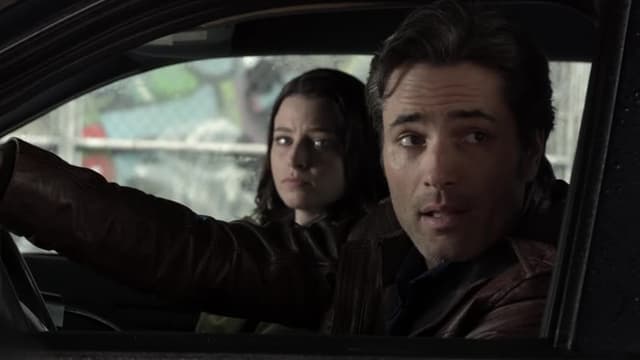 Watch Continuum S02:E01 - Second Chances - Free TV Shows | Tubi