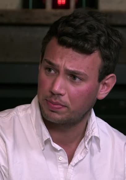 Watch Raising McCain S01:E08 - Binge Nation - Free TV Shows | Tubi