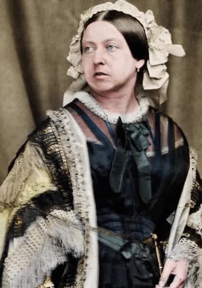 Watch Royals: Keeping the Crown S01:E01 - The Cousins' War - Free TV ...