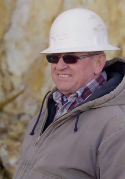 Watch Turquoise Fever S01:E103 - Big Drills, Big Deals - Free TV Shows ...
