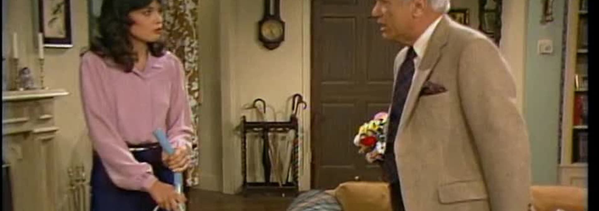 Watch Too Close for Comfort S04:E16 - The Sound of Mother - Free TV ...
