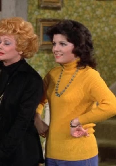 Watch Here's Lucy S06:E16 - Meanwhile, Back at the Office - Free TV ...