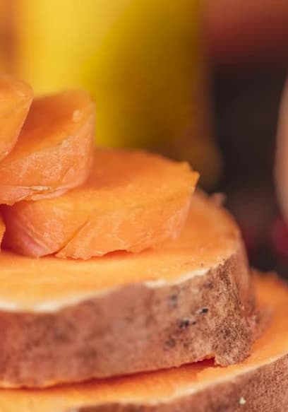 Watch Weird History Food: The Series S04:E11 - 80s Snacks / 90s Staples ...