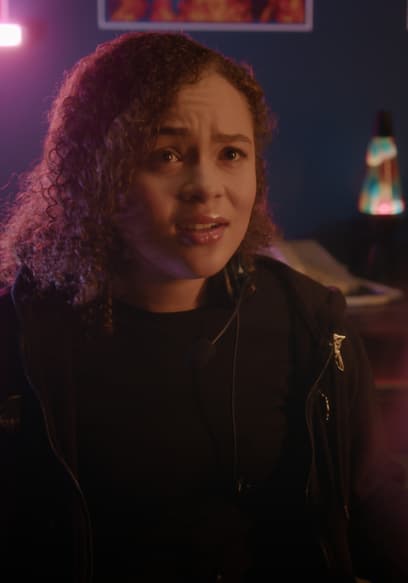 Watch Stage Fright S01:E02 - Hot Off the Press - Free TV Shows | Tubi